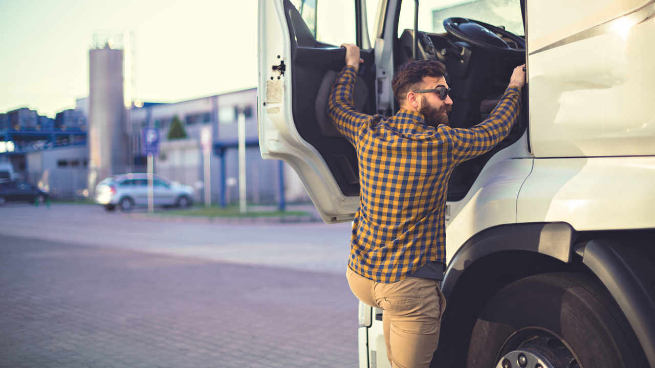 Berufskraftfahrer (m/w/d)